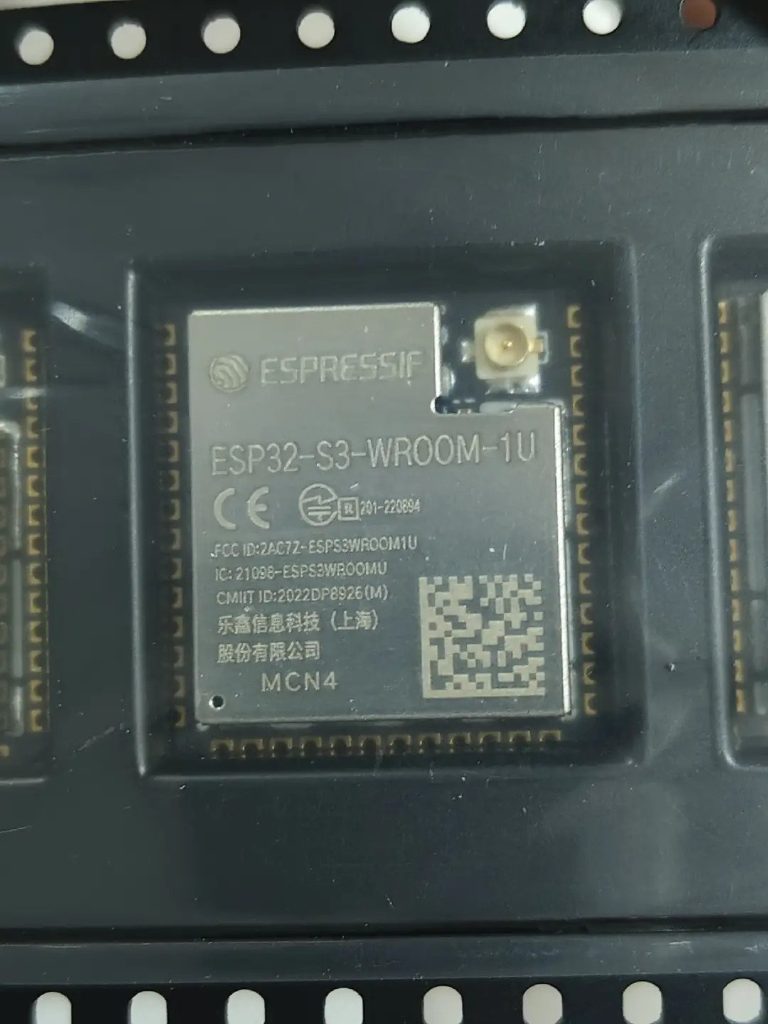ESP32-S3-WROOM-1U-N4 – Linh Kiện Thủ Đức